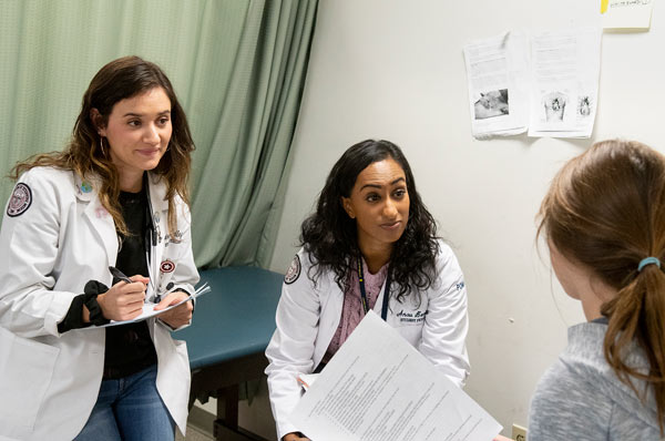 Pediatrics Club Partners with Girl Scouts