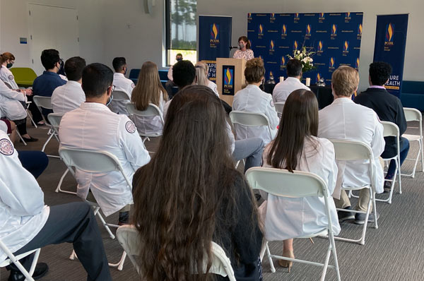 PCOM South Georgia Students Honor Body Donors in Annual Ceremony